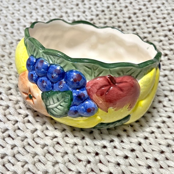 Vintage | Dining | Vintage Ceramic Fruit Bowl | Poshmark